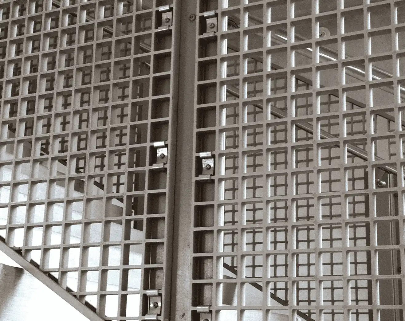 FRP Grating Clips: Types, Functions & Installation Best Practices